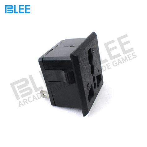 Universal Usb Multi Plug Multi Use Electric Socket Blee