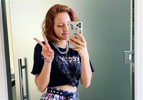Gamergirls Profile Net Worth Age Height Relationships Faqs
