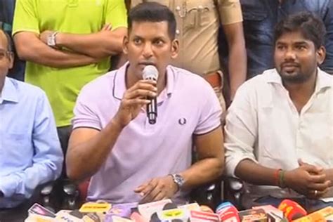 டேய் அனகோண்டா ஒரே டிவிட்டால் விஷாலை முடிச்சுவிட்ட முன்னாள் அமைச்சர் ஜெயக்குமார் விடுப்பு கொம்