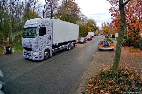 【图】硬派空间更大 奔驰新actros伪装车曝光 文章图片卡车之家，中国最好的卡车门户网站