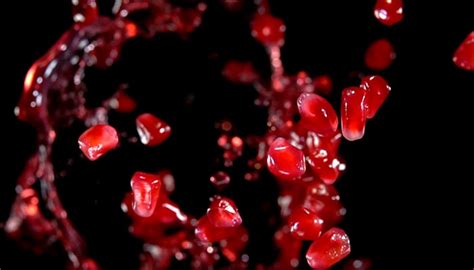 دانلود استوک فوتیج آماده دانه‌های انار