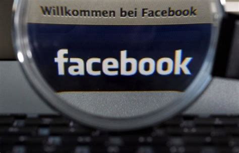 Versuchte Erpressung über Soziales Netzwerk Geld Gegen Sex Bilder