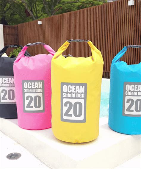 ⭐ 한정판매 ⭐ 🌊오션쉴드🌊 대용량 방수 아쿠아 드라이백 백팩 가방 20l 워터프루프 물놀이 워터파크 계곡 수영장 여름 필수 수납템 에이블리