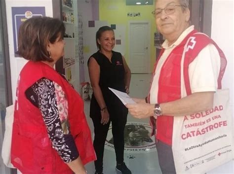 Isla Chica Se Vuelca Con La Campaña De Cruz Roja Comercios Amigos De