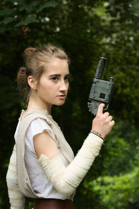 The Best Rey Skywalker Cosplays We Ve Ever Seen Most Beautiful Gamers Decide