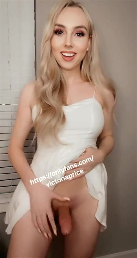 Victoria Price Says Hello