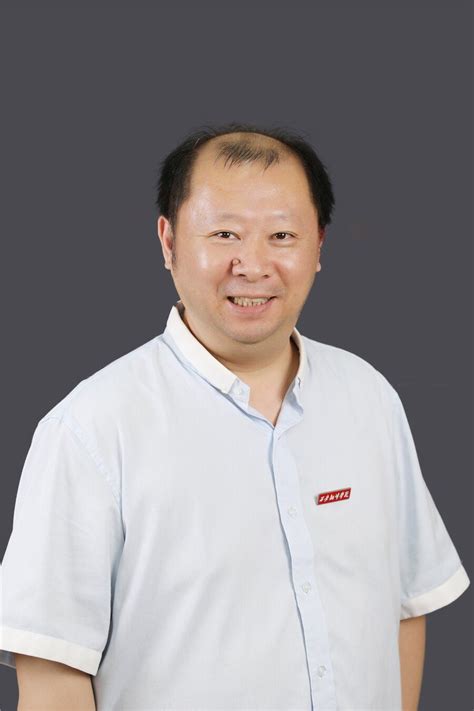 教师风采 西安翻译学院英文学院