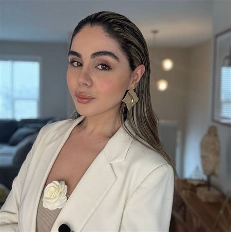 در واقع با رعایت همین نکات کوچک و ساده میتونین هم خوش بگذرونین هم سالم تر بمونین و هم خیلی چاق