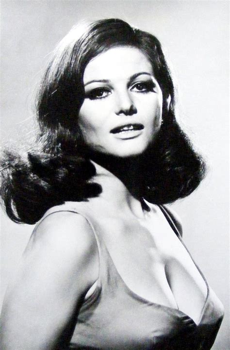 Claudia Cardinale Raquel Rachel Welch Raquel Welch