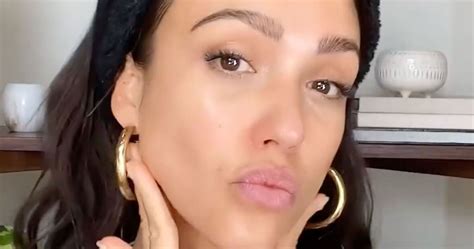 How Jessica Alba Gets Her Skin So Good