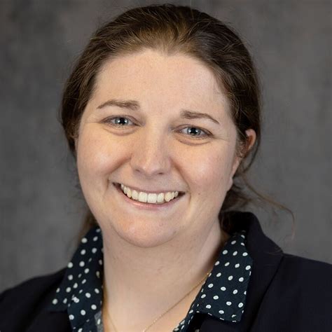 Dr Lizzy Harnett Trellis