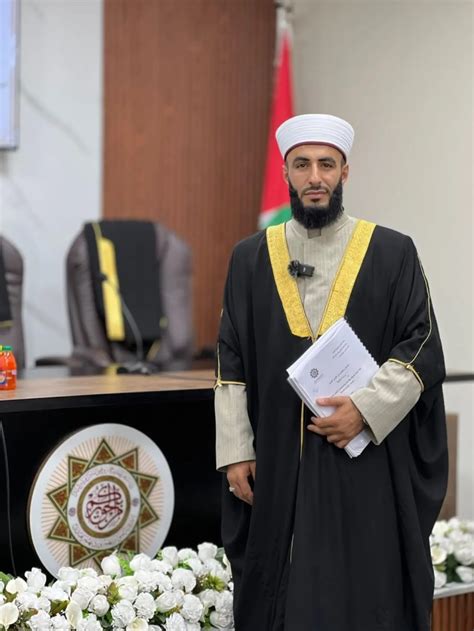 الدكتور المعتصم بالله محمد الحنيطي مبارك مناقشة رسالته للدكتوراه