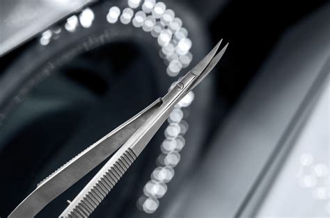 Расскажем о Твизер для маникюра что это