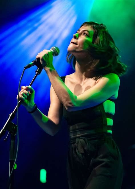 Meg Myers Running Up That Hill Views Heard