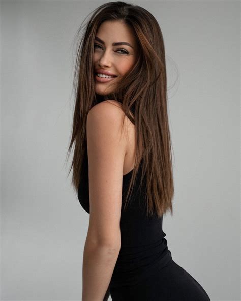 Melis Turkish Escort In New Delhi