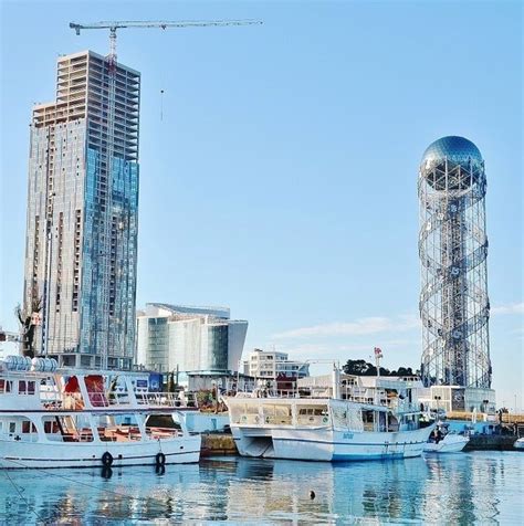 ბ ა თ უ მ ი