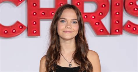 Starlet Arcade Oona Laurence