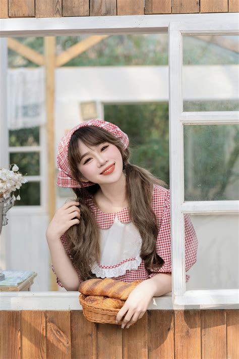 예술그림언어 20240303 빵 파는 소녀 퍼프 샤오팡 V2ph