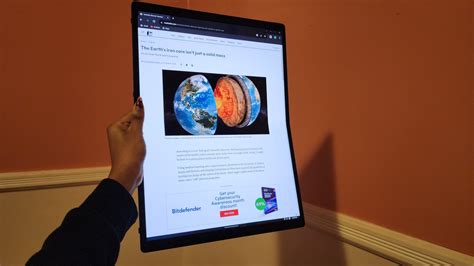 Hp Spectre Fold Review Mashable