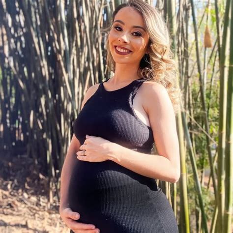 Kate Anne Annekate • Threads Say More