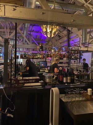 Mua 3932 Photos And 3683 Reviews Bars 2442 Webster St Oakland Ca
