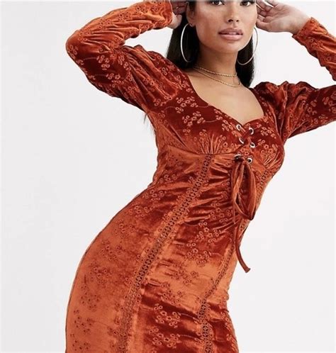 Велюрова сукня плаття прошва — ціна 95 грн у каталозі Короткі сукні Купити жіночі речі за