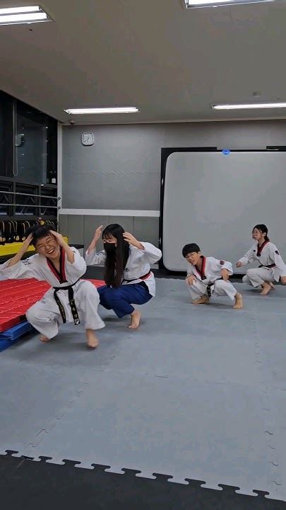 태권도 달리기 워밍업 하체근력키우기 Youtube