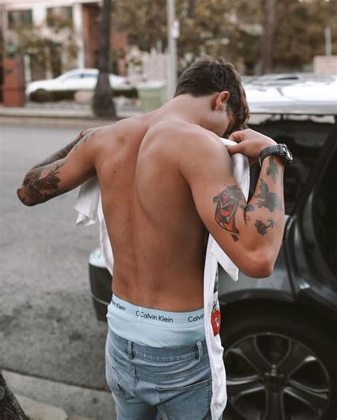 42 Sagging Pants Ideas Sagging Pants Saggin Pants Swag Men