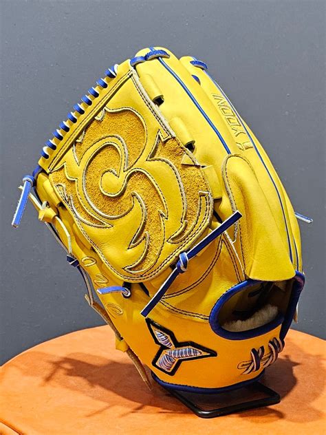 유니글러브 컬렉터블 인천 Yooni Collectable Official • Instagram Photos And Videos