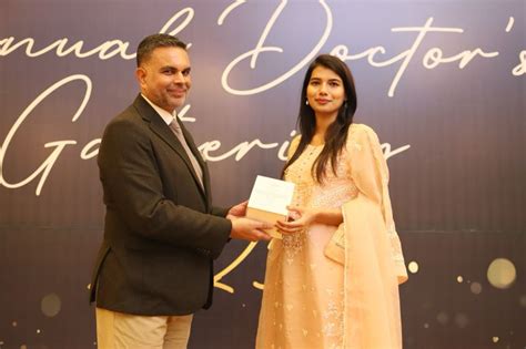 Hajra Saleem On Linkedin Honored Tokenofappreciation Evercaregroup Evercarehospital Teamwork