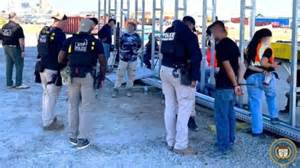 Migrantes Surcoreanos Y Latinos Entre Los 475 Detenidos En Redada En