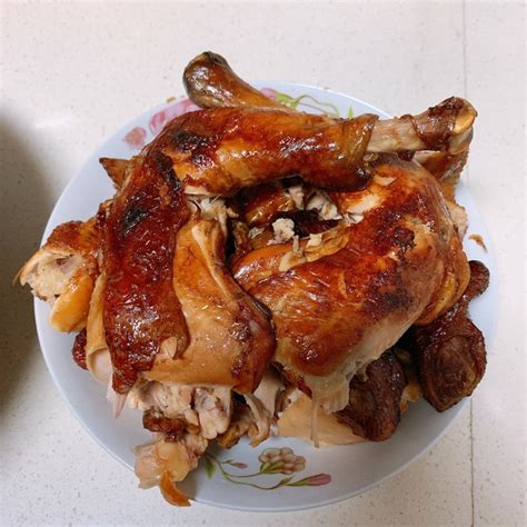 【电饭煲焗鸡，烤鸡的做法步骤图，怎么做好吃】叶叶叶呀下厨房