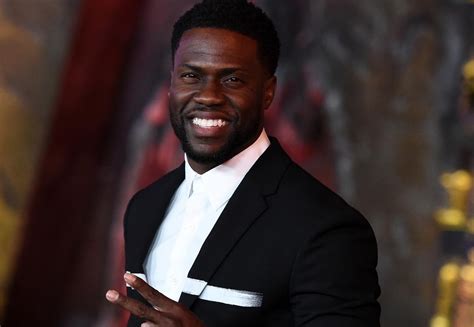 Norgesaktuelle Kevin Hart Forbyr Mobiltelefoner I Salen Kaster Ut