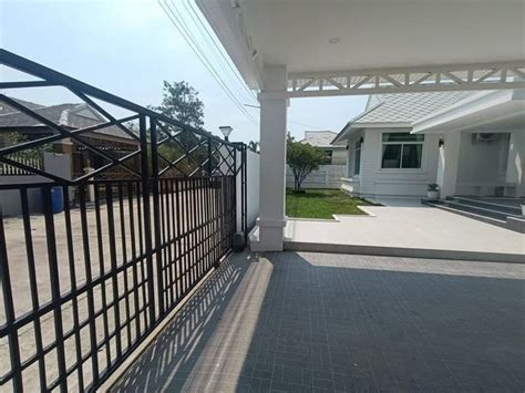 ให้เช่า 3 นอน 3 น้ำ 100 ตรว บ้านน่าอยู่มากๆ เลยค่ะ ซอยสยามคันทรีคลับ ใกล้ตลาดไร่วนาสินธ์