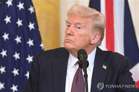 미국인 언론 신뢰도 최악…31 만 신뢰·36 는 전혀 안믿어 연합뉴스