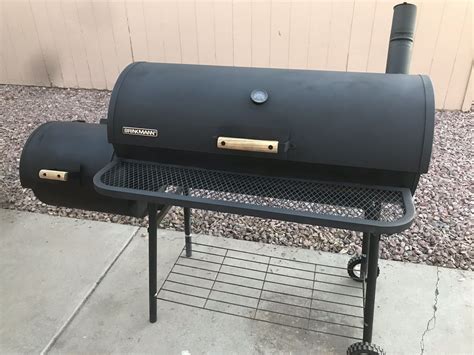 Brinkmann Vertical Smoker Barbecue