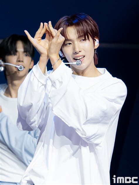 포토 투어스 헤이 헤이 무대