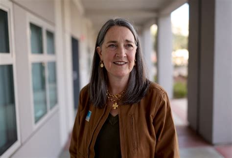 Pgande Ceo Patti Poppe Talks About Monthly Bills Reliability And More