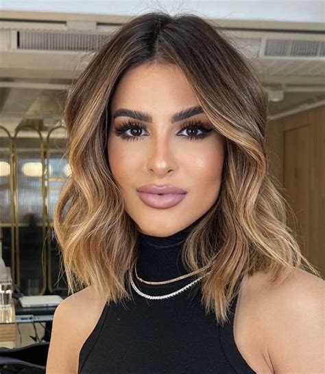 Clavi Cut найпопулярніша стрижка весни 2024 маскує недоліки і всім личить Новини