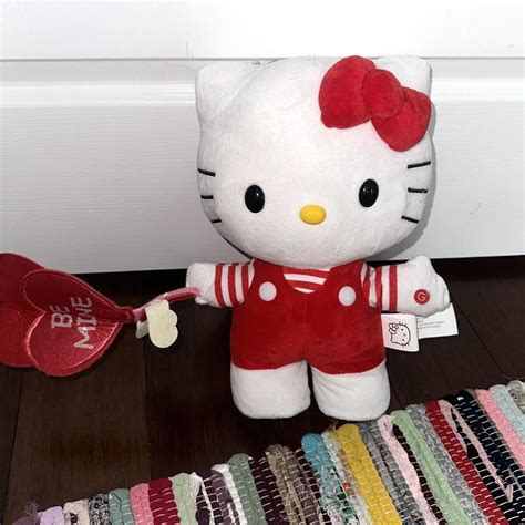 Hello Kitty Valentines Greeter Dances And Plays Depop