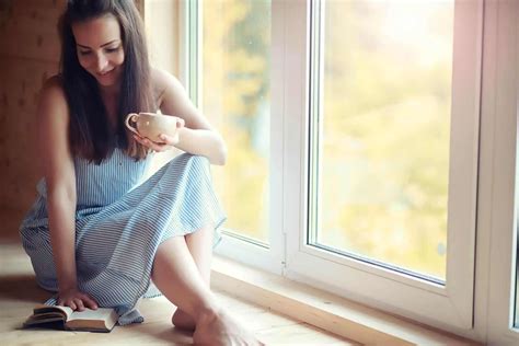 What Is Your Personality Style Are You An Introvert Or An Extrovert Centres For Health And