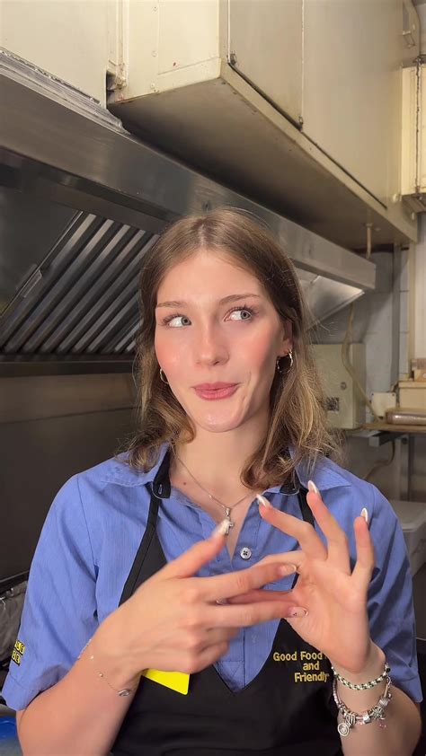 Kelly Xokellyts Video Of Waffle House Tiktok