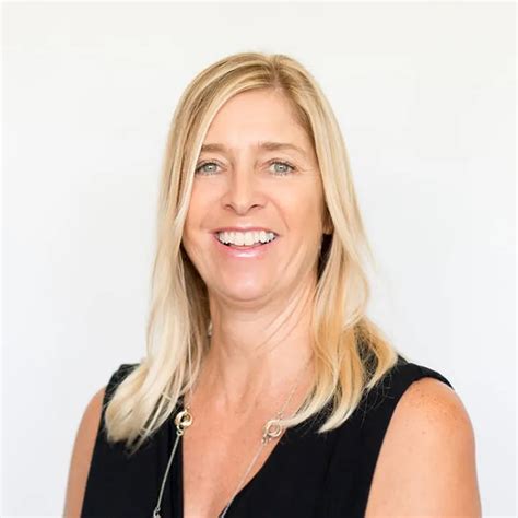 Jill Caisey Of Hawaii Life