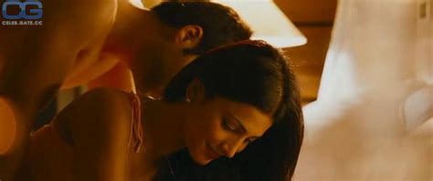 Shruti Haasan Nude Pictures Onlyfans Leaks Playboy Photos Sex Scene Uncensored