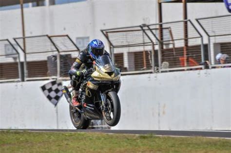 Gp600 Domingo Moto1000gp