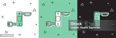 흰색과 녹색 검은 색 배경에 고립 된 스위스 군용 칼 아이콘을 설정합니다 다목적 펜나이프 다기능 도구 벡터 0명에 대한 스톡 벡터 아트 및 기타 이미지 Istock