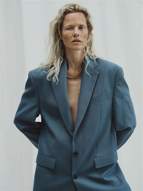 Marianne Schroder Blow Models