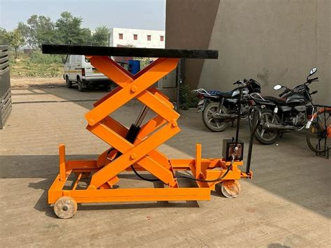 Manual Hydraulic Scissors Lift Table With Wheels 15m Lifting Height