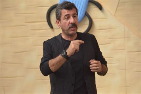 Ünlü Oyuncu Hakan Bilgin İzmirde Tecrübe Paylaşımında Ufuk Gazetesi