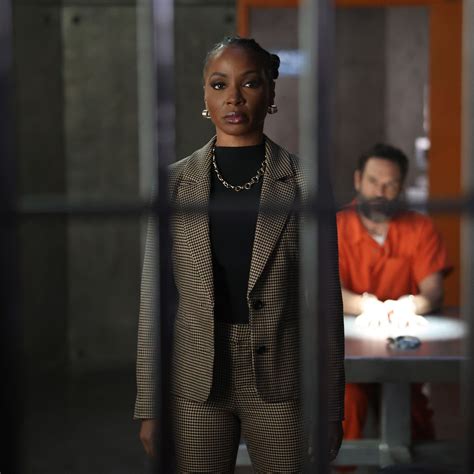 Amanda Seyfrieds New Bangs Are The Perfect Cut For All Of Us Who Just